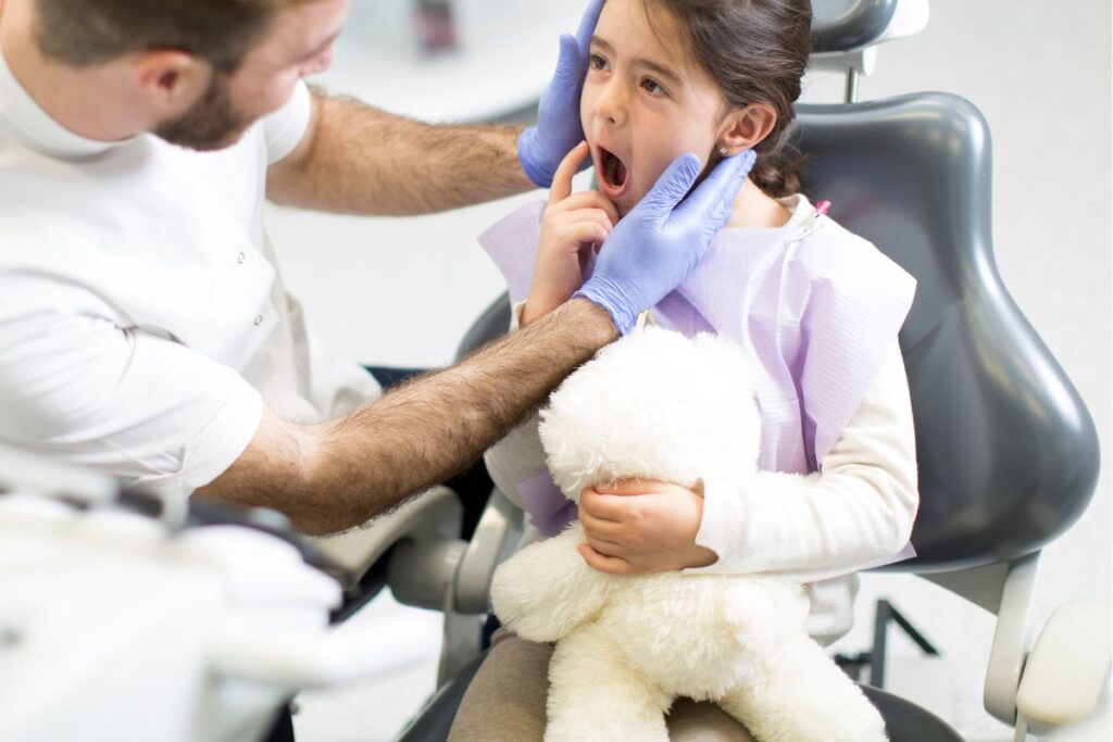 Understanding Buck Teeth in Kids: Causes, Risks & Treatment Options
